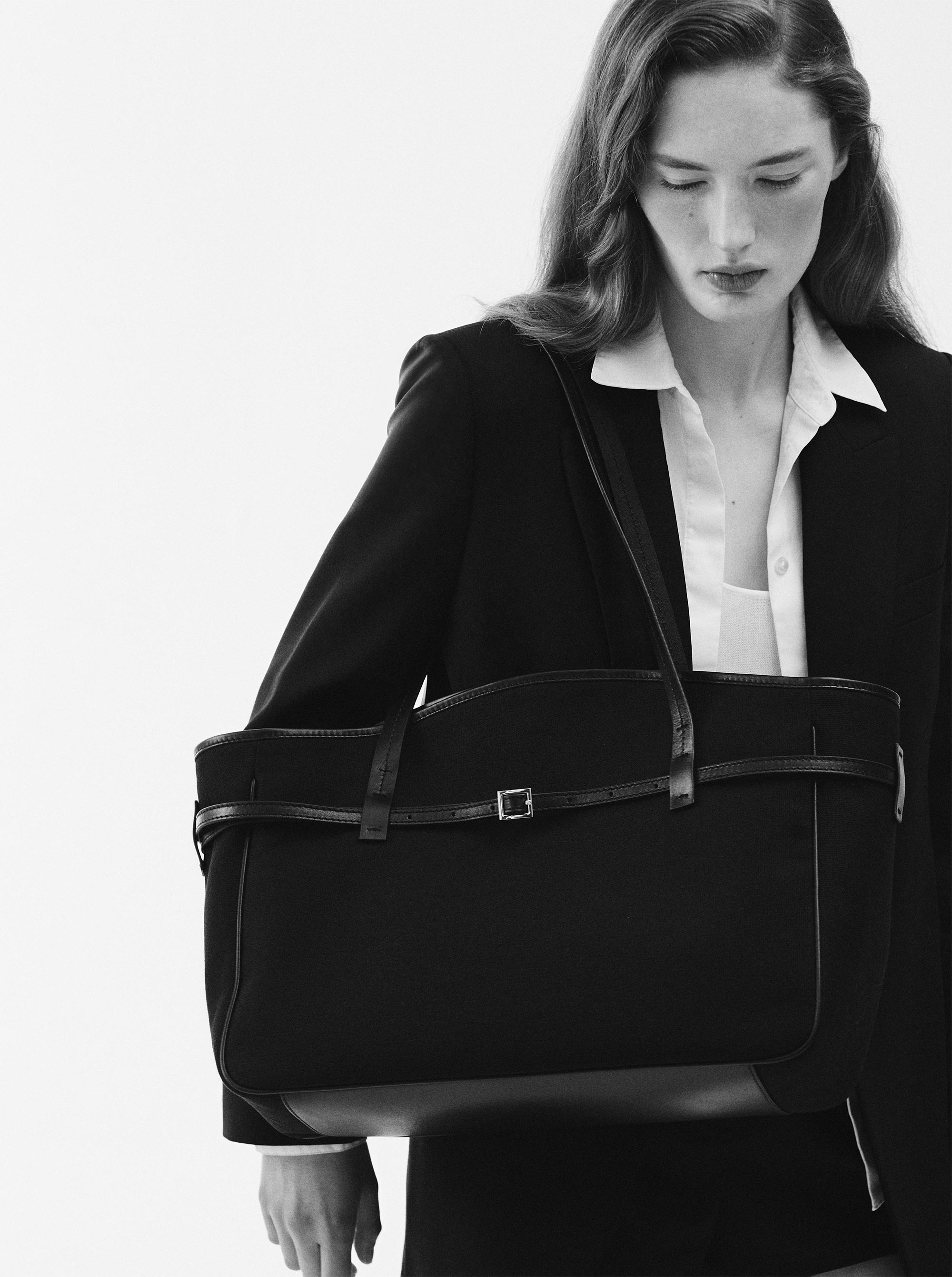 Tote by Manu Atelier